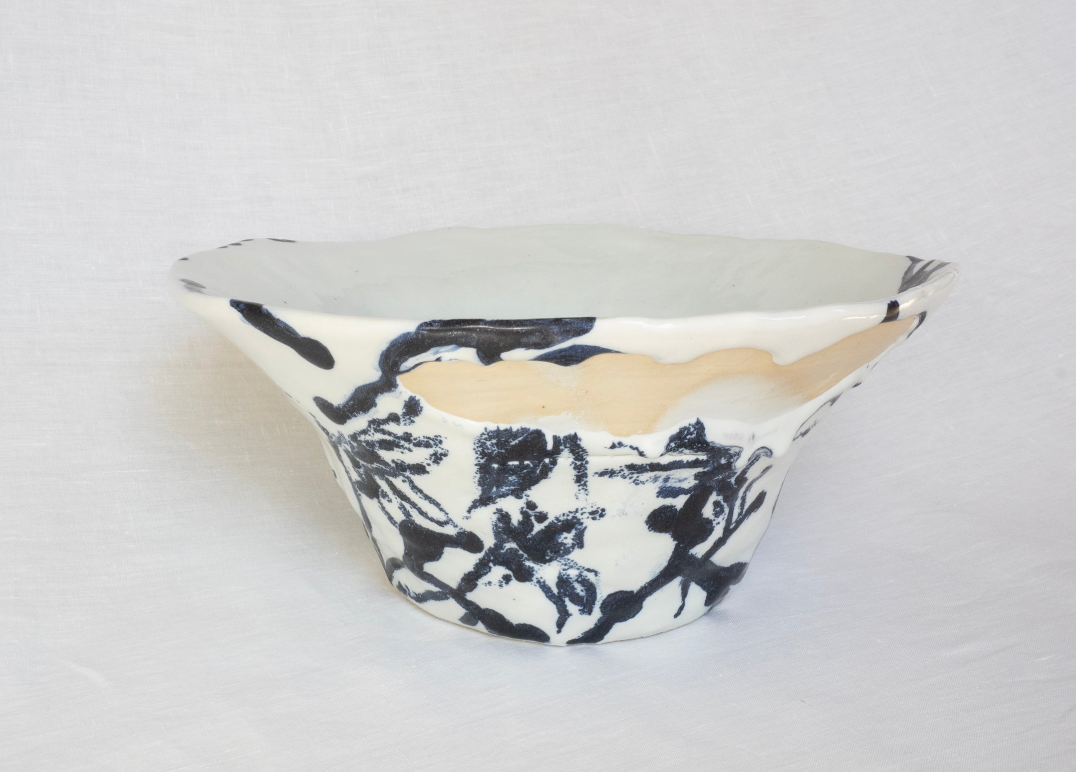 Her Strut | Séraphine Porcelain